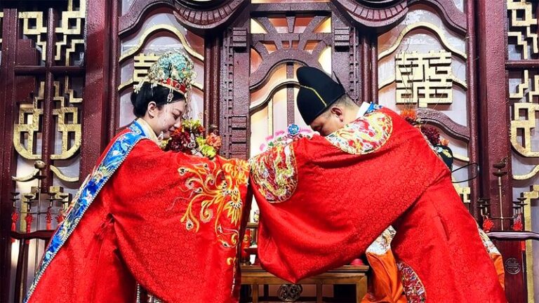 Experience a Traditional Chinese Wedding in Shanxi’s Suzhuang Village 🎎 ...