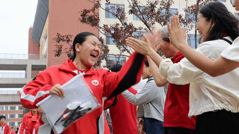 Gaokao 2025 Day 1: Tradition & Community Ignite Exam Spirit - News for ...