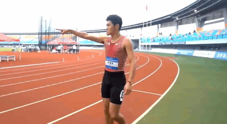 Record-Breaking Run: Chen Yuanjiang Shatters 110m Hurdles Junior Record ...