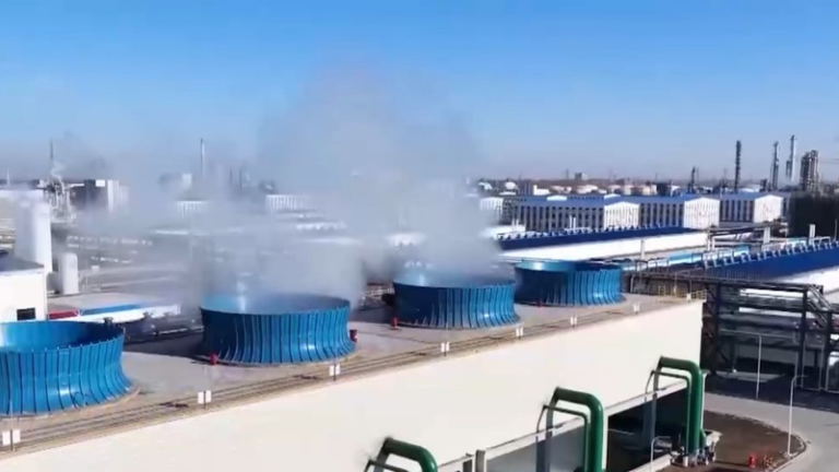 World’s Largest Green Hydrogen-Ammonia-Methanol Plant Debuts in the ...