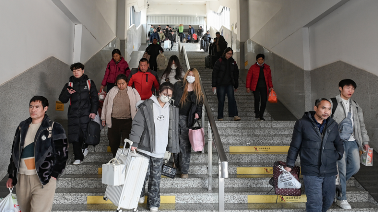 China’s Spring Festival Travel Rush Set for Record-Breaking Trips ...