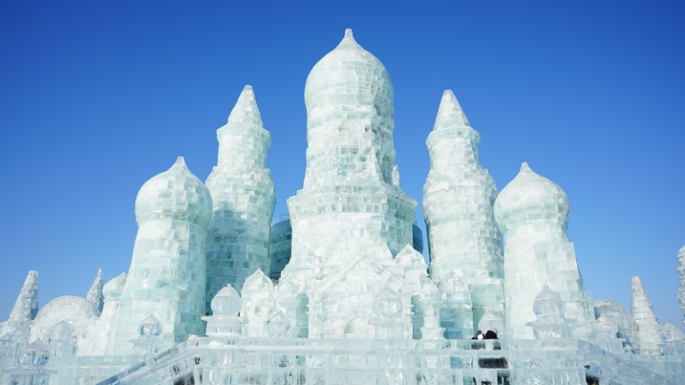 Harbin Unveils World’s Largest Ice-and-Snow Theme Park - News for ...