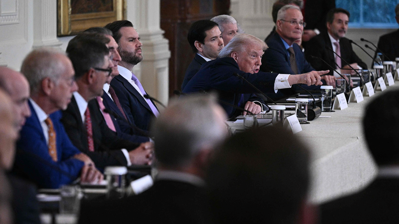 Trump’s $100B Venezuela Oil Pitch Falls Flat with CEOs - News for ...